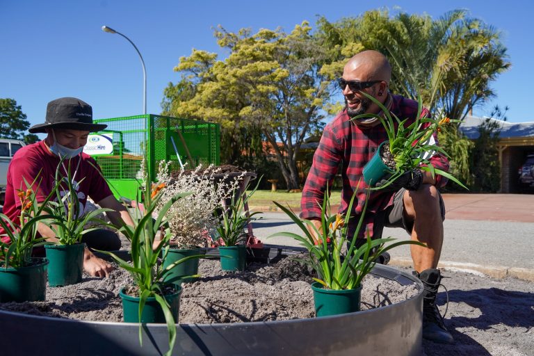 Bayswater Waterwise Verge Garden Makeover - Jesse Collins 24 - Greening ...